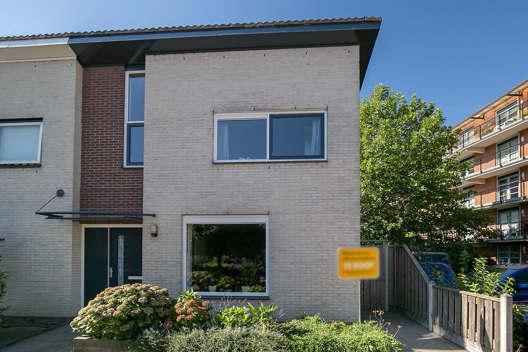 Koopwoning vinden - Makelaar Bas helpt u snel in heel NL!